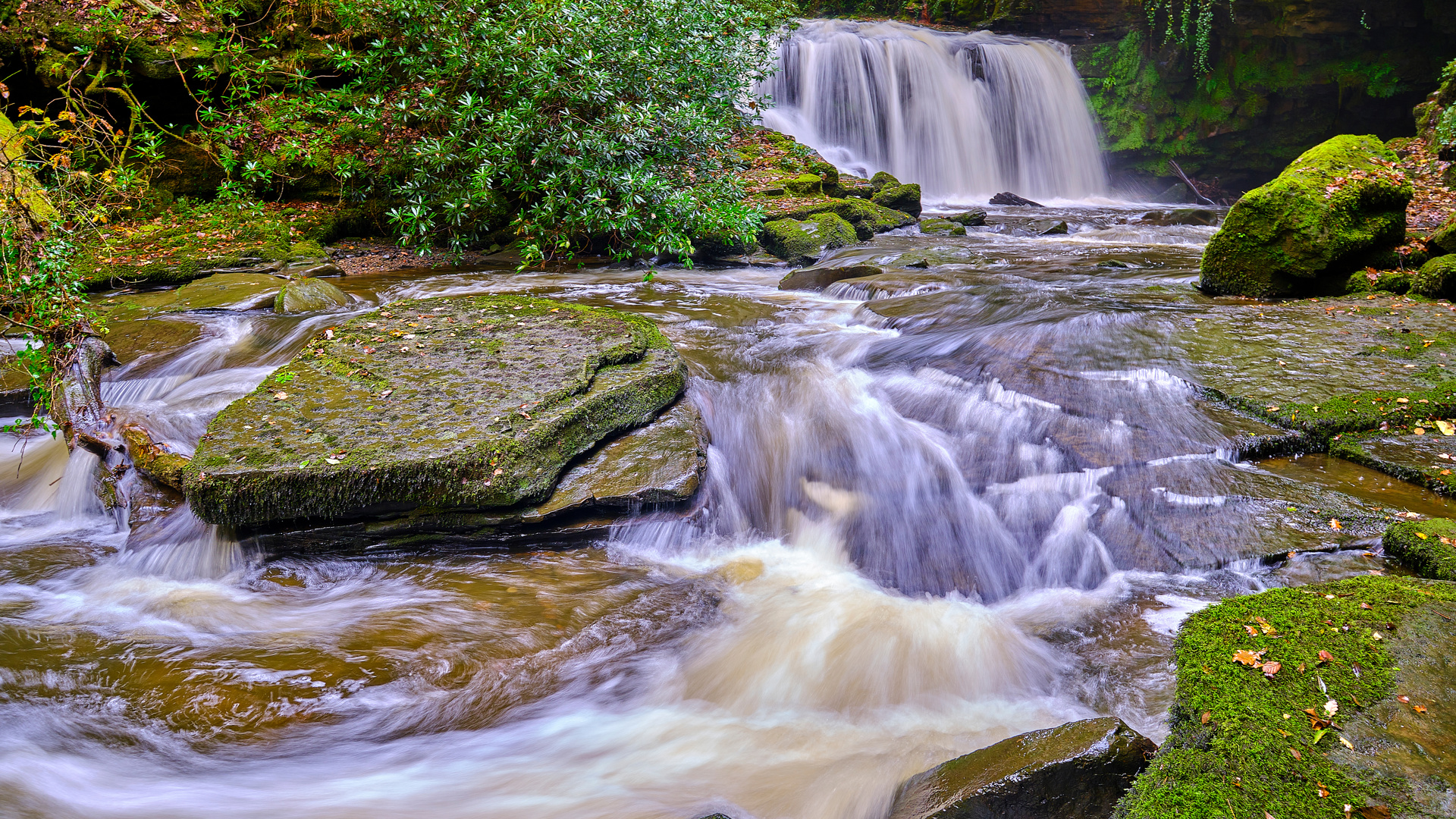 Cwm-Du-Glen waterfall - NPT Council